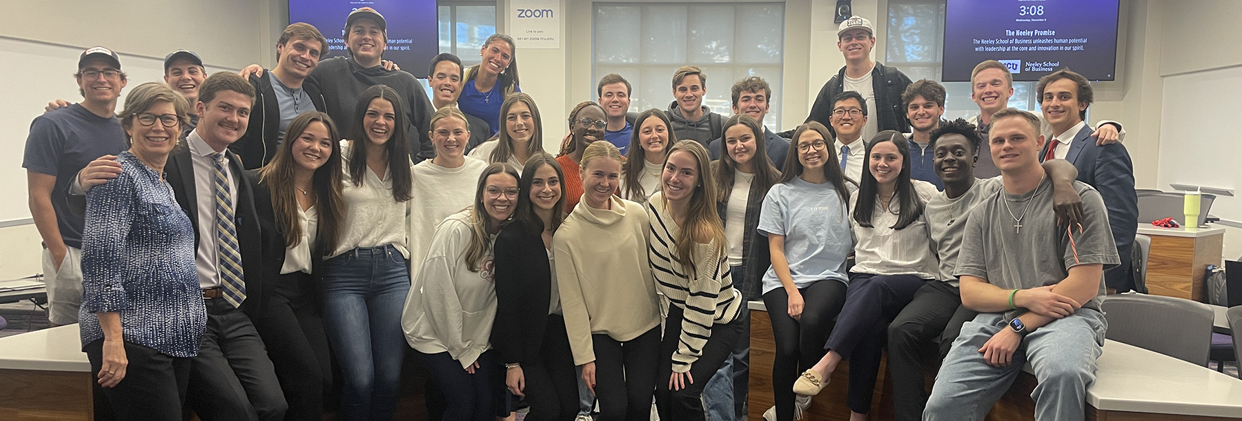 Benefits and Curriculum - Neeley School of Business